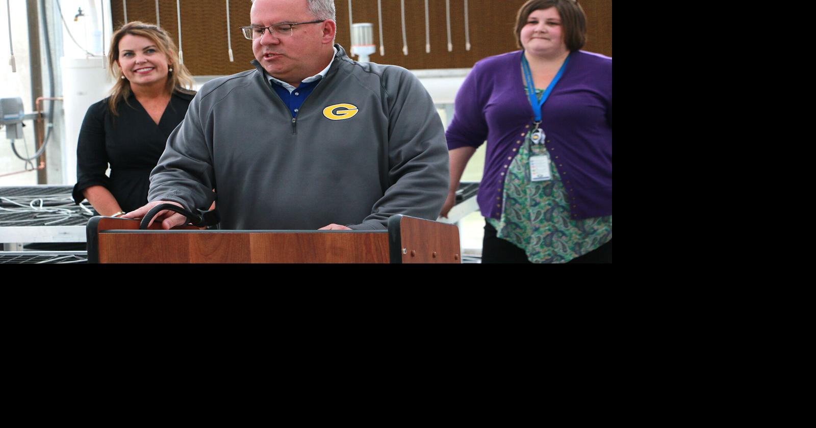 Gering school board member Brian Copsey steps down