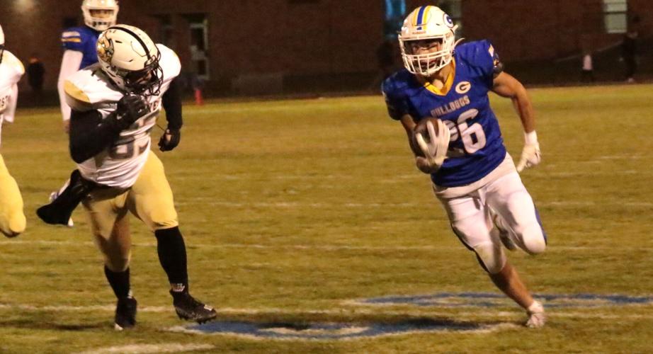 Gering football falls to Northwest with TD in final seconds