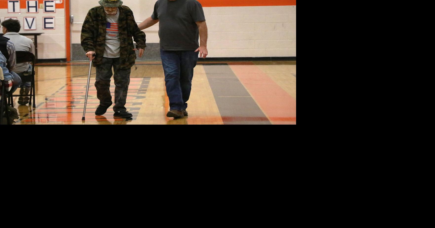 Mitchell students gather to honor local service members on Veterans Day