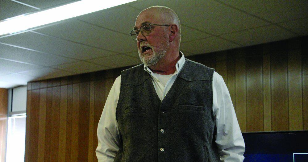 Embattled Banner County treasurer to resign