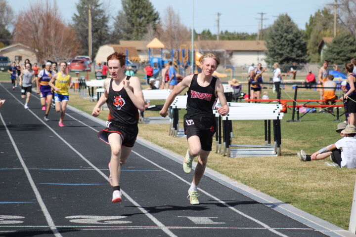 Hemingford T&F compete in the Morrill Invite