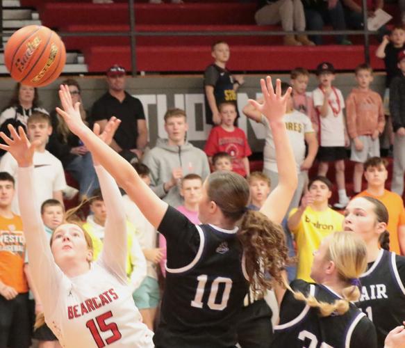 Scottsbluff girls rally from 19 down to earn state trip