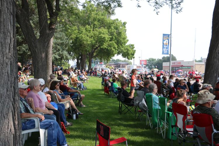 102nd Oregon Trail Days Parade draws a crowd in Gering