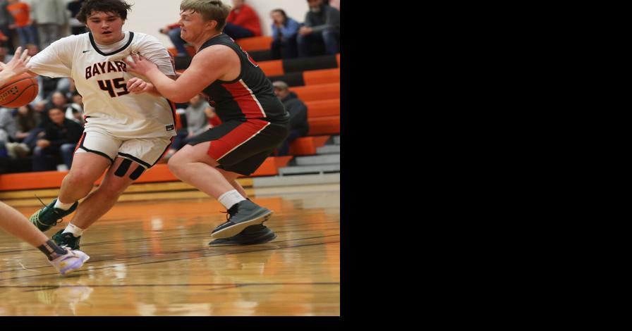 Potter-Dix boys hold off Bayard, Bayard girls run by Coyotes (copy)