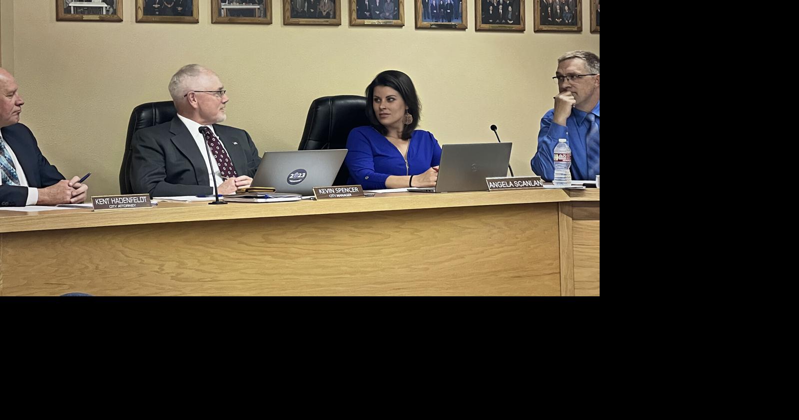 Scottsbluff council gives positive feedback to city manager in first review