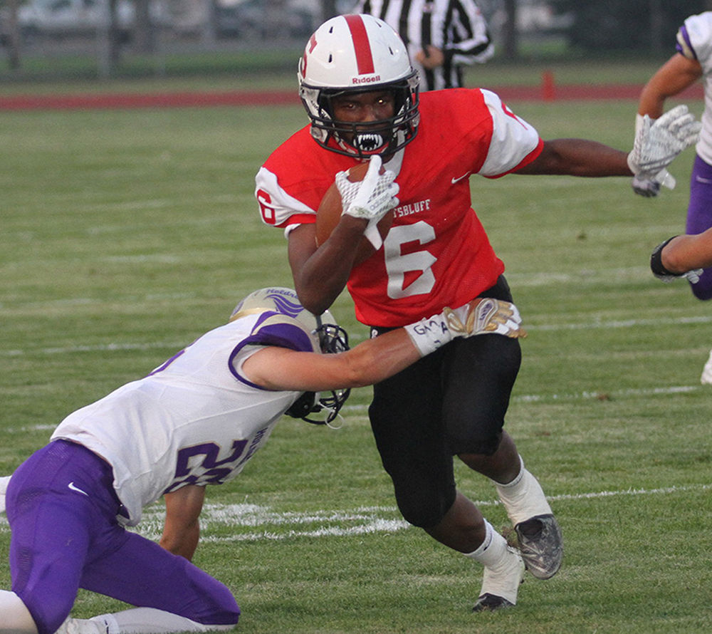 Scottsbluff runs over Holdrege, improves to 2-0