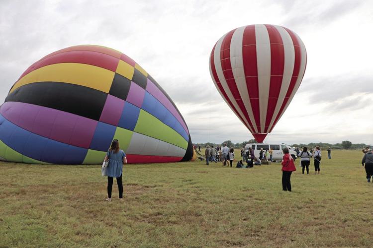 Community comes out for first day of Old West Balloon Fest Friday