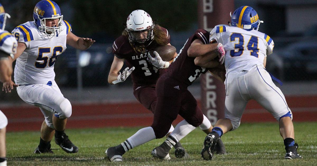 Photos: Gering at Torrington football