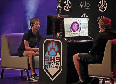 Scottsbluff schools expands esports to Bluffs Middle School