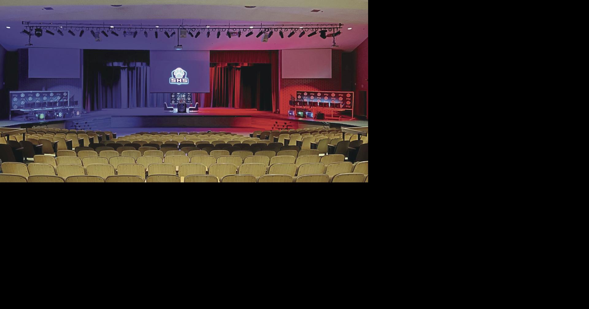 Scottsbluff esports team seeks support at live tournament