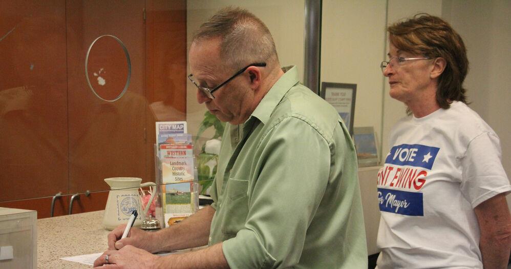 Kent Ewing running for Gering mayor