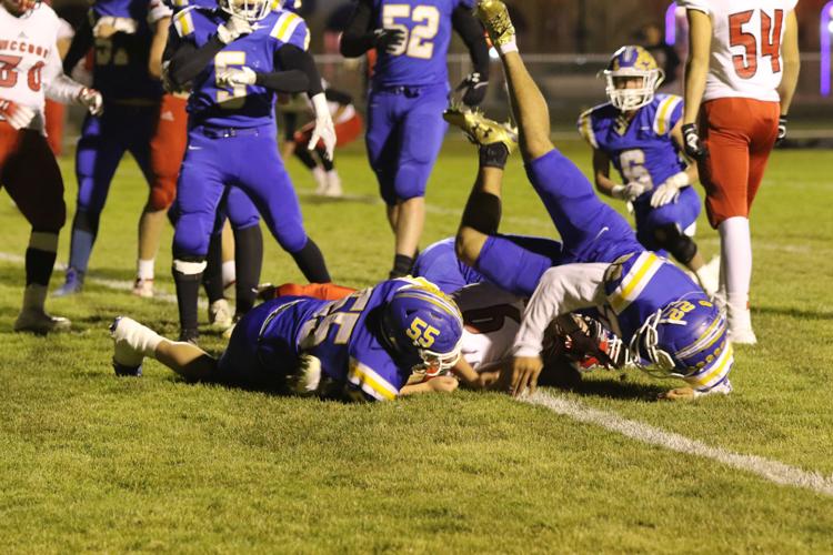 McCook topples Gering on senior night | Sport | starherald.com