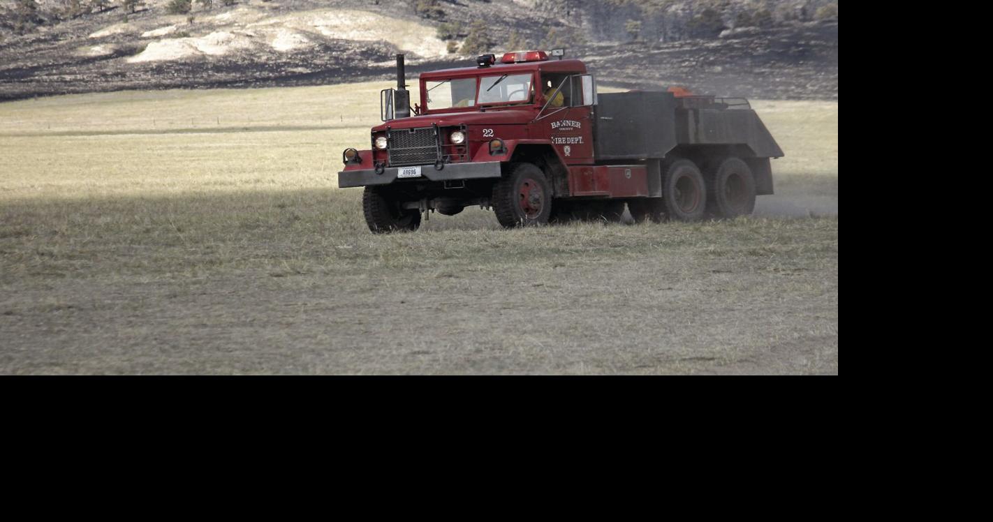 Fire crews closer to containing Smokey Fire in Banner County