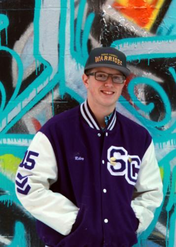 Riley Ellis receives North Platte Valley Artist Guild scholarship