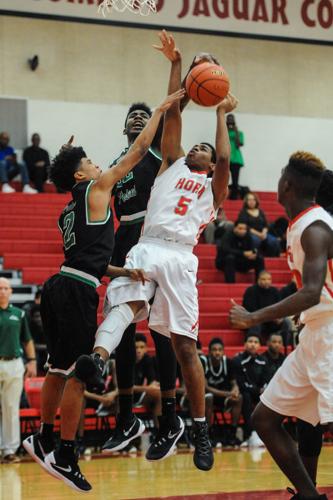 Horn pulls away late for non-district win over Poteet | Mesquite News ...