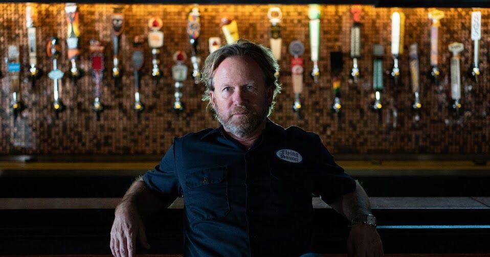 Keith Schlabs pioneers DFW beer scene through Flying Saucer | Coppell ...