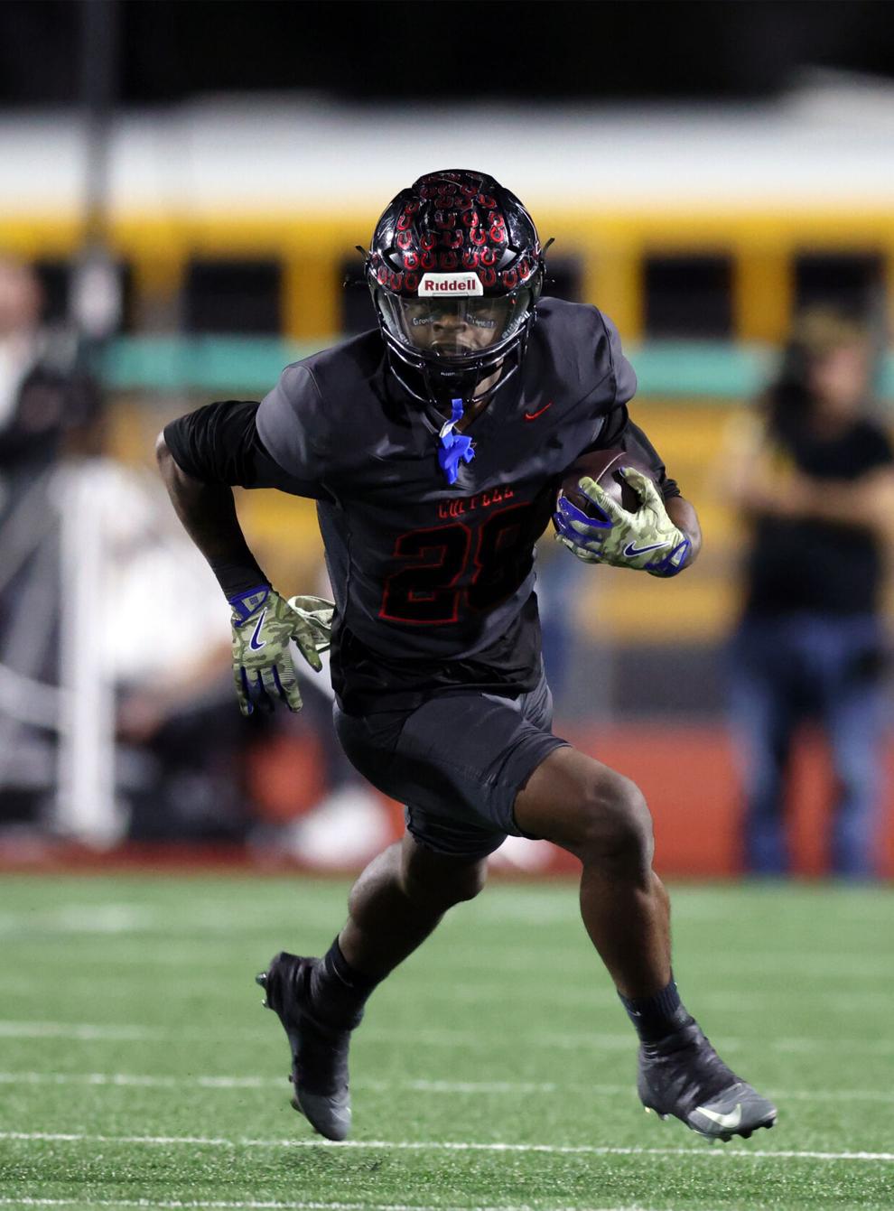 Coppell football grab statement win with area round rout of Richardson ...