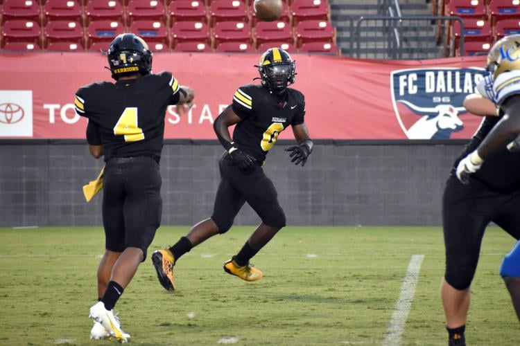 Frisco Memorial pulls out victory in fourth quarter to open season ...