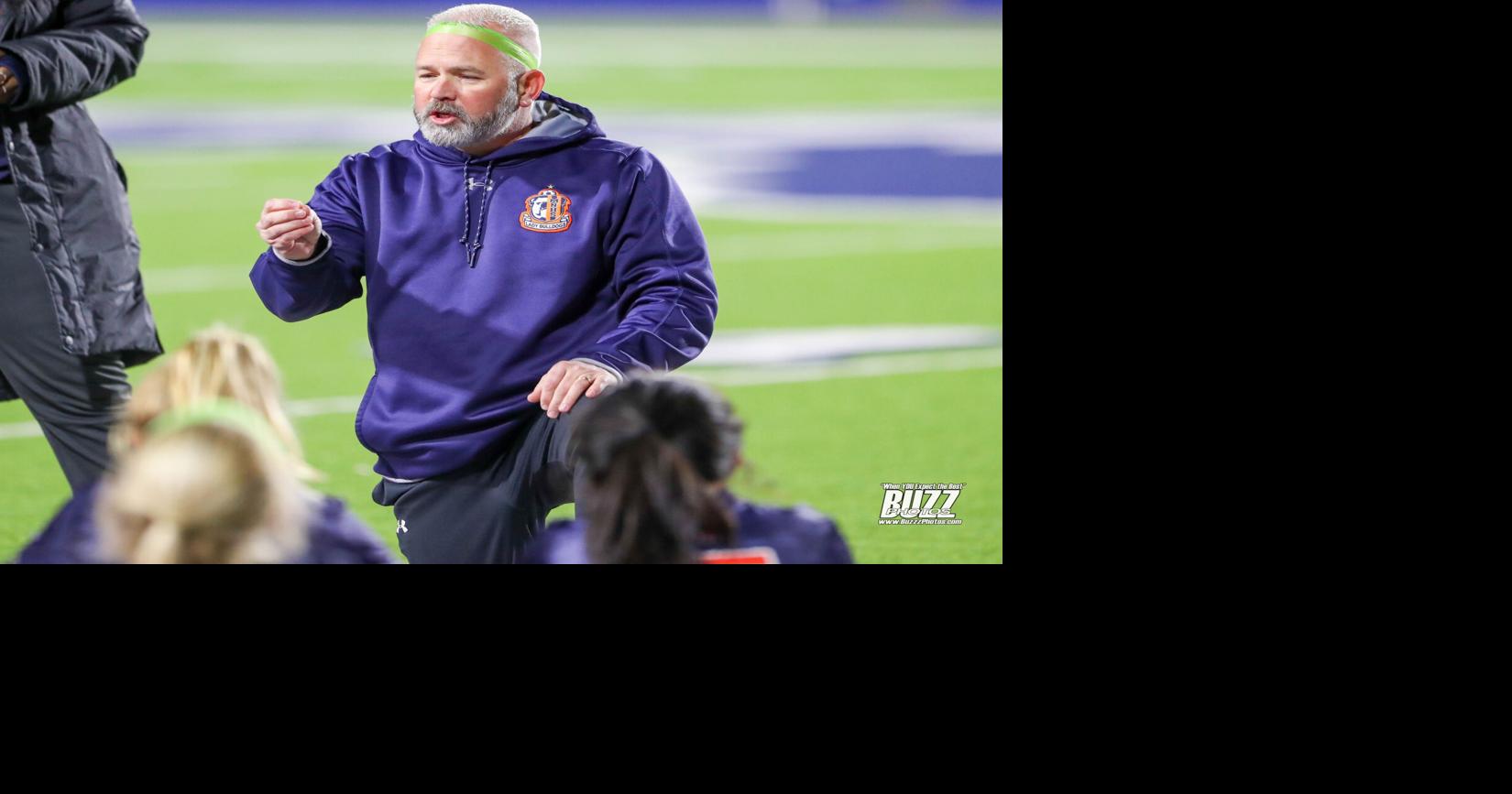 Milestone: Lovell wins 200th career match during Lady Bulldogs' hot ...