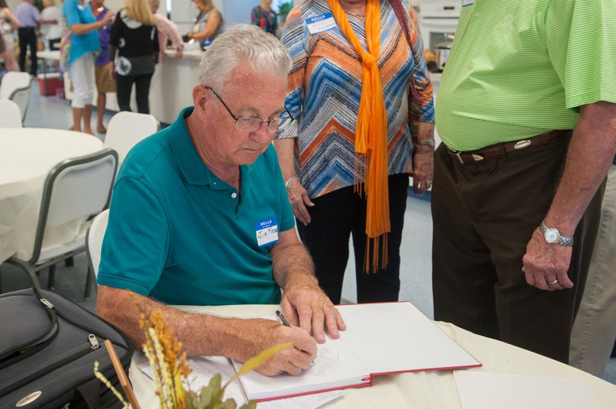 Throwback: Family members, old and new gather at family reunion ...
