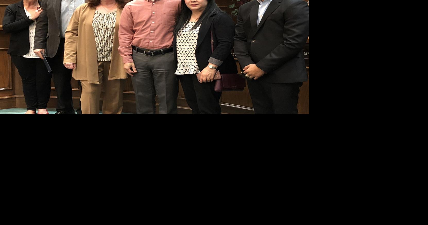 Rowlett mayor presents Life Saving Award to doctor who saved fellow ...