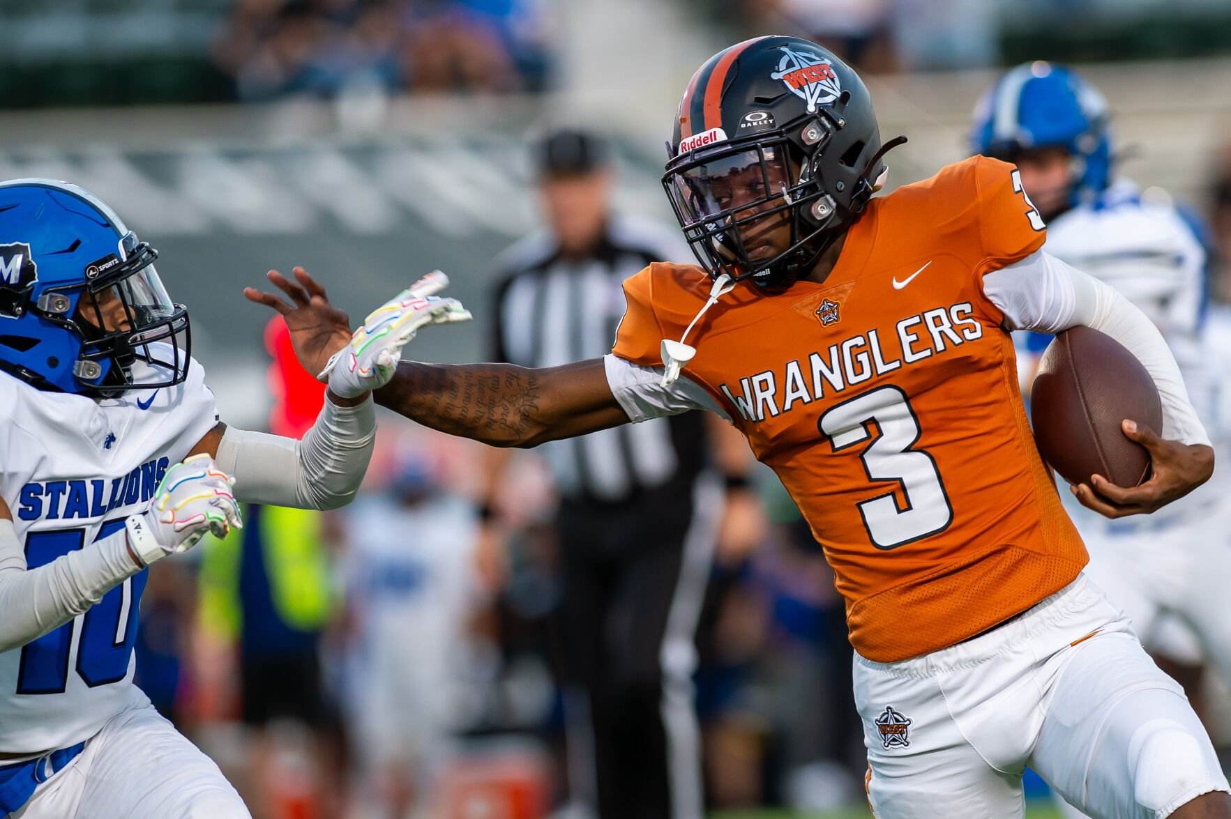 Wranglers erupt: West Mesquite uses dominant third quarter to down ...