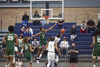 Codie-less Newman Smith regroups after sluggish start to cruise past ...