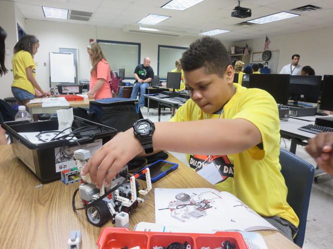 Garland ISD middle schoolers attend inaugural enrichment program ...