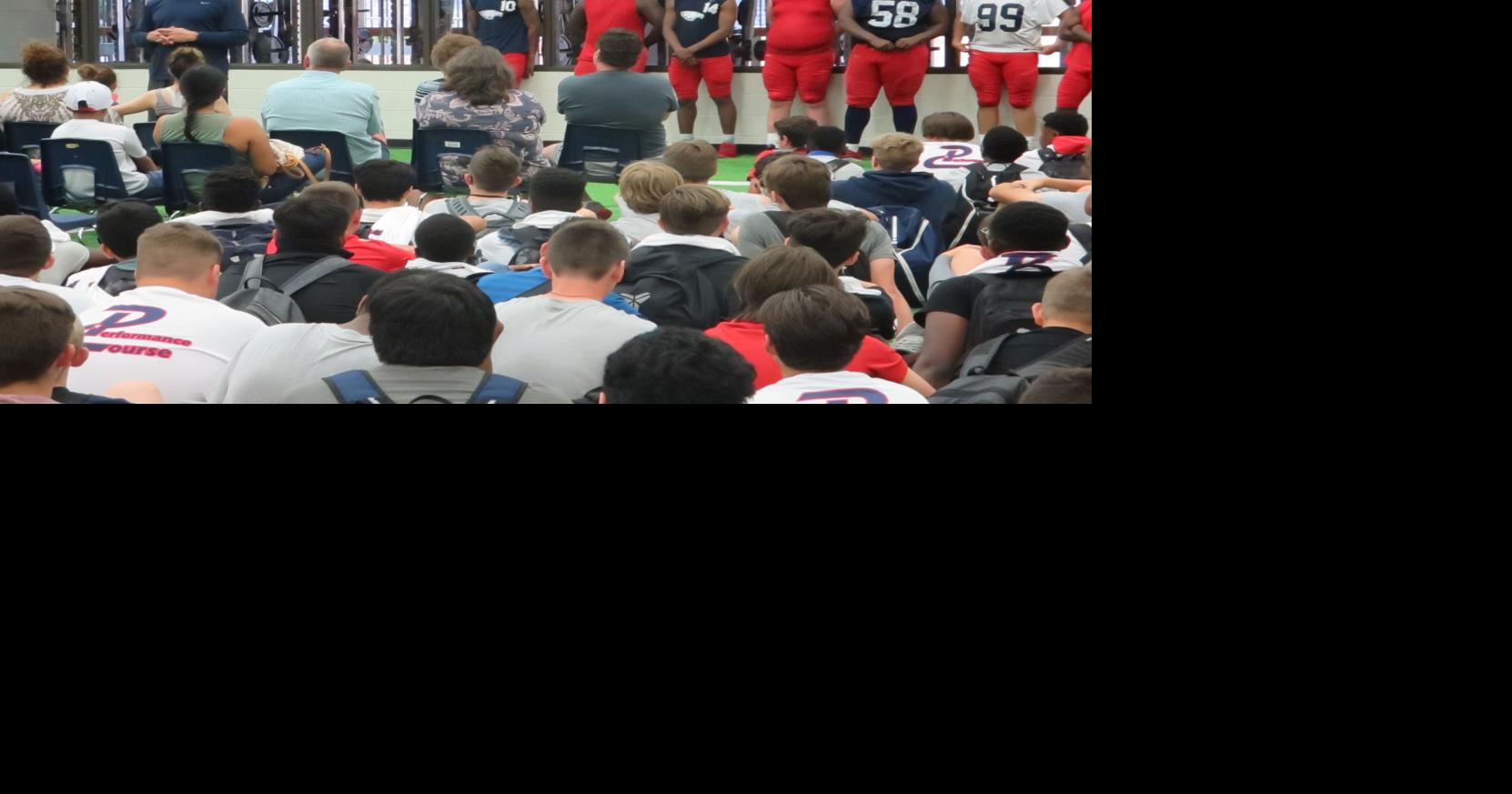 Football: Allen welcomes incoming freshmen with ‘Class of 2022 ...