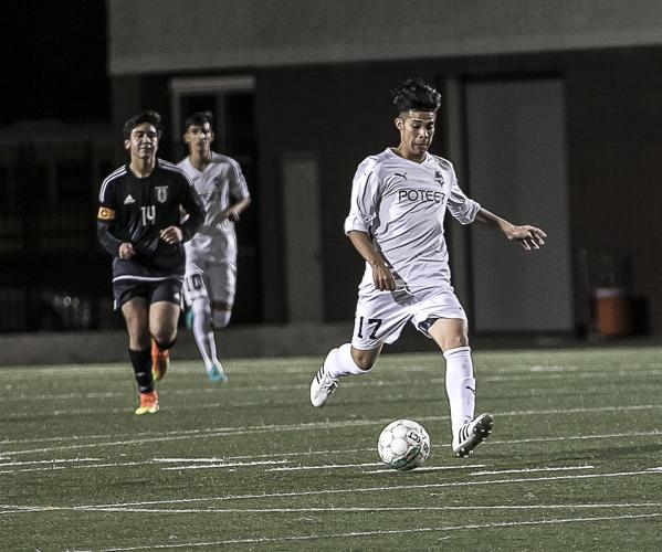 Poteet Year In Review: Football run to state semifinals headlines 2016 ...