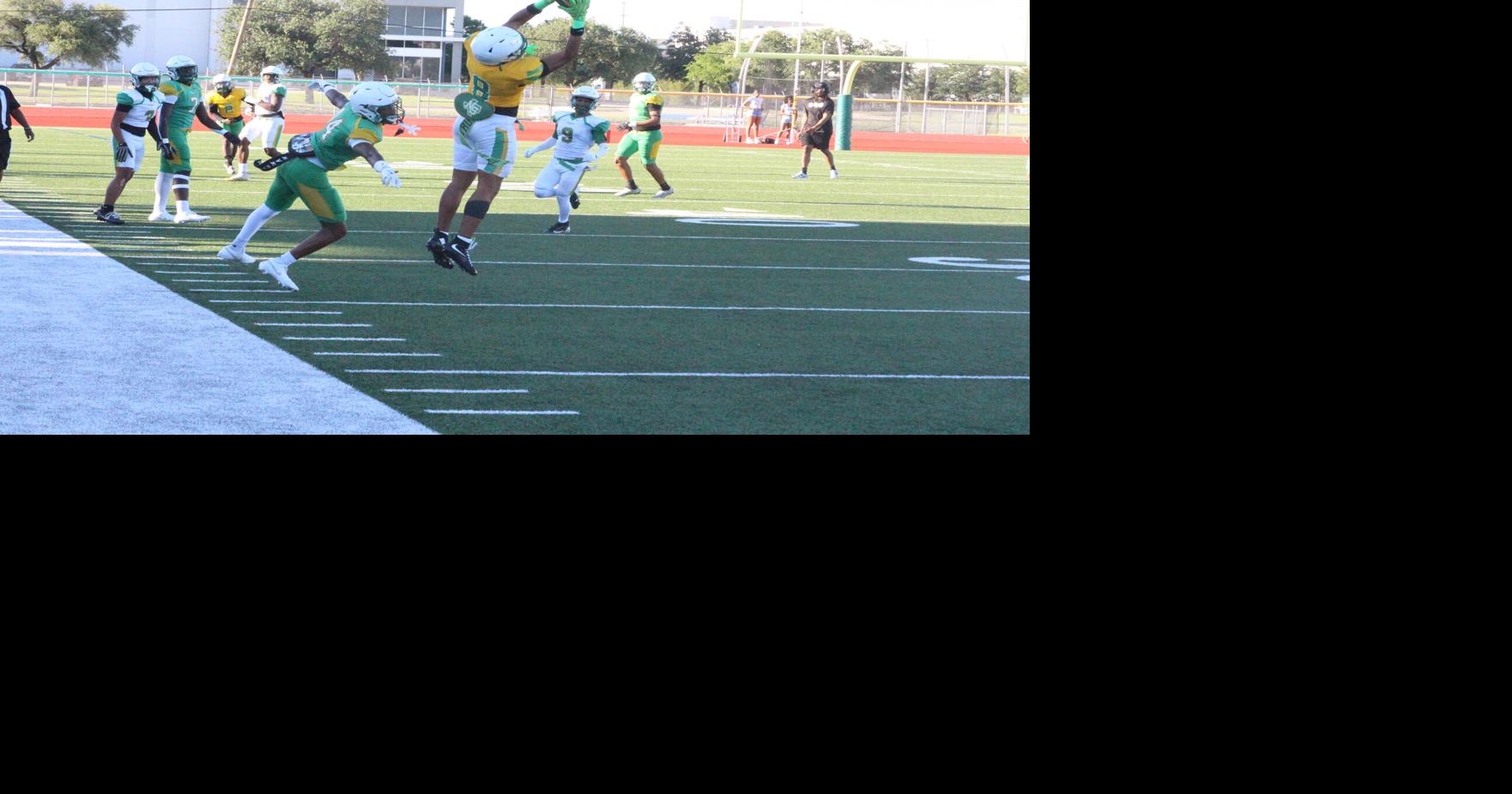 Check out these photos from Newman Smith's spring football game ...