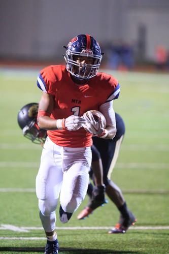 Monumental momentum: 20-point third quarter launches Boyd to victory ...