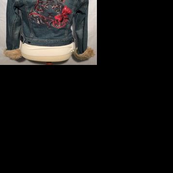 How Prosper artist Sue Burt is honoring local lives, one stitch at a ...