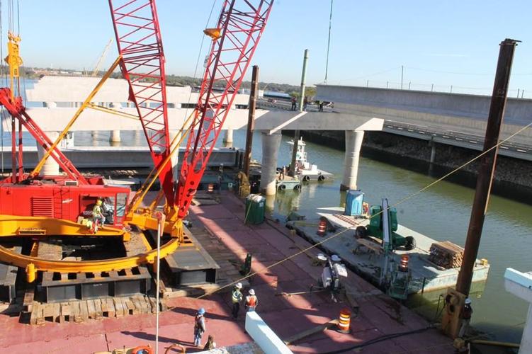 Northbound I-35E main lanes shift to original Lewisville Lake Bridge ...