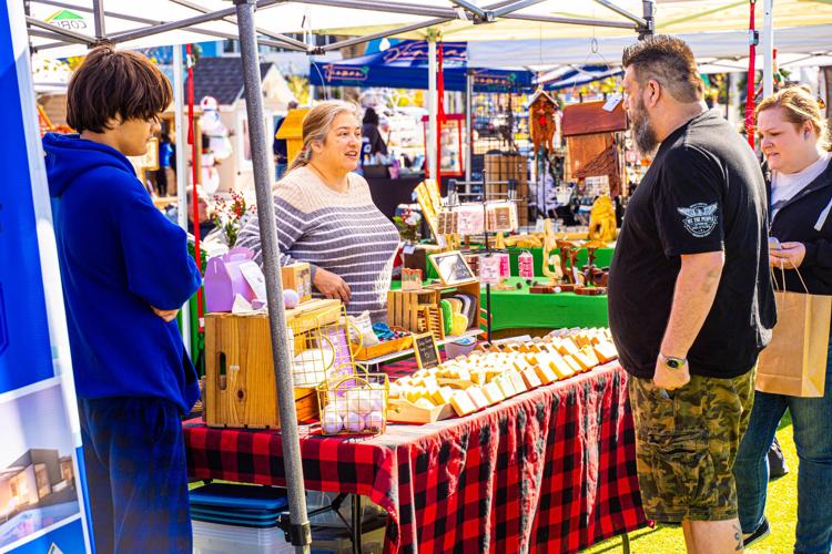 Farm Fresh Fun: Lakefront District thrives with monthly Farmers Market ...