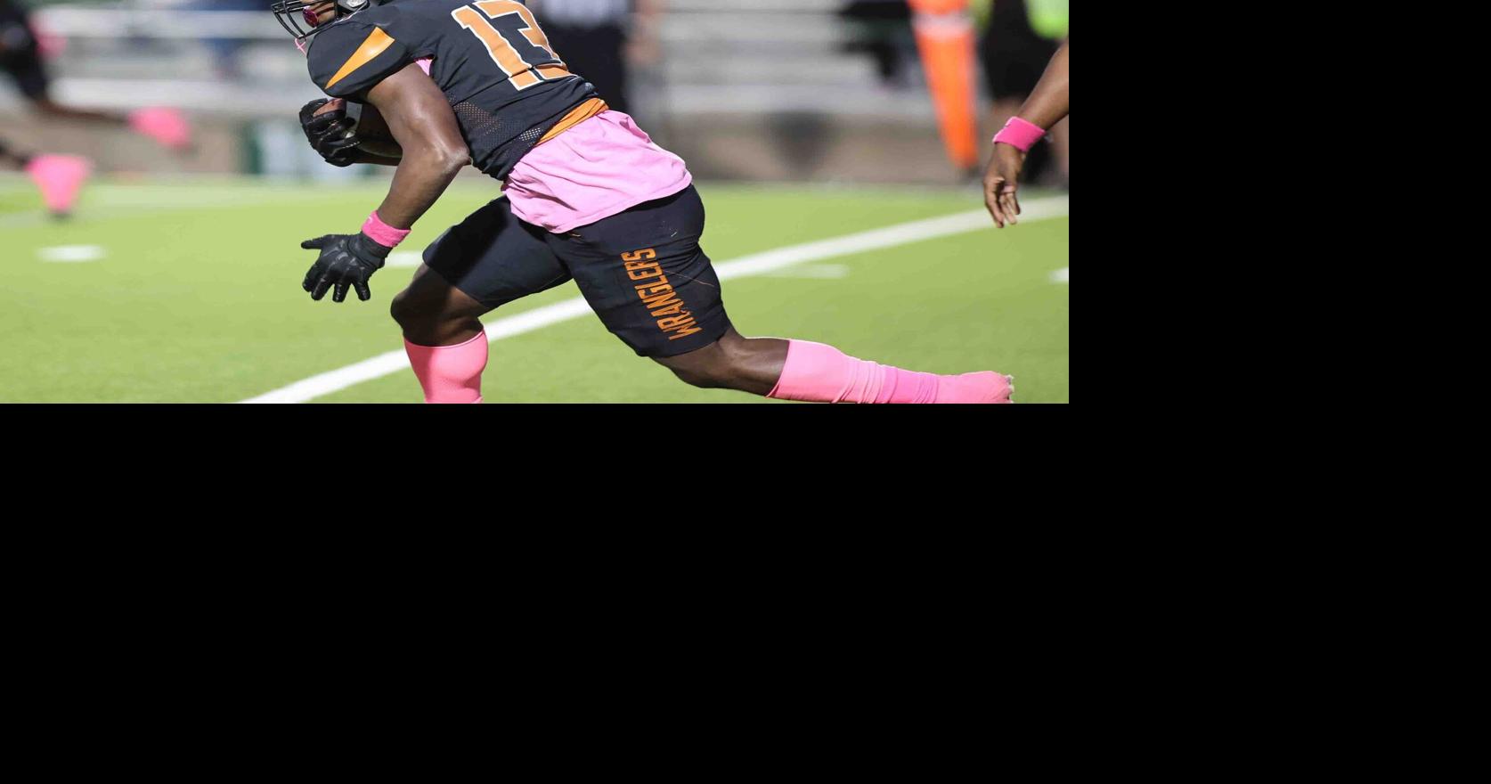 Football: West Mesquite vs. Molina | | starlocalmedia.com