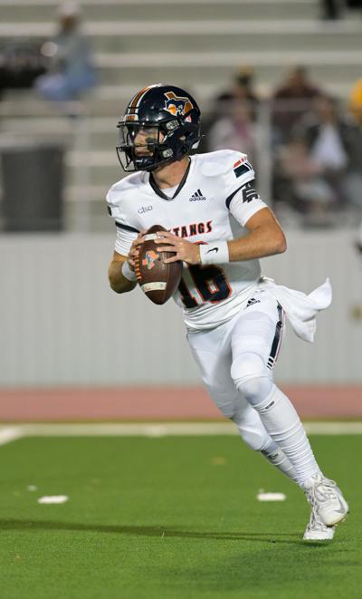 Sachse Stampede: Mustangs dominate 9-6A all-district team | Rowlett ...