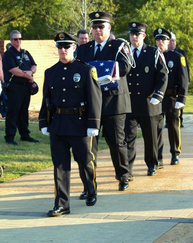 Standing our ground, thanking our veterans | Rowlett Lakeshore Times ...