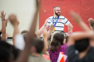 Coming home: Gold medal winner returns to Beasley Elementary | News ...