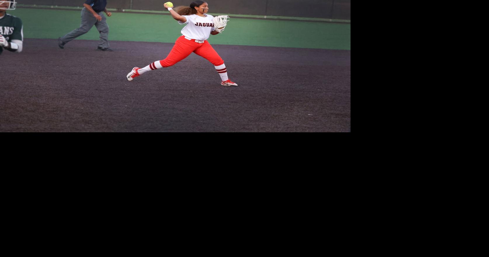 Northeast Dallas County Softball Roundup: Jaguars make move at the top ...
