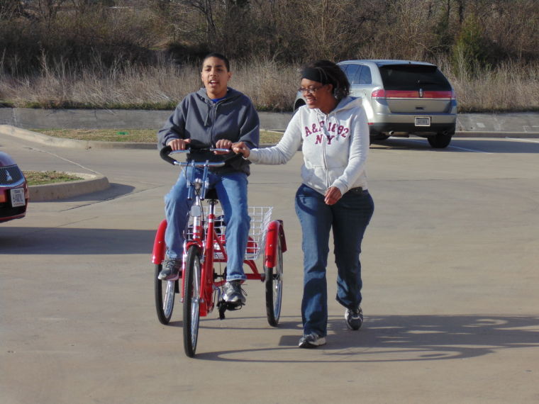 Lending a helping hand | Mesquite News | starlocalmedia.com