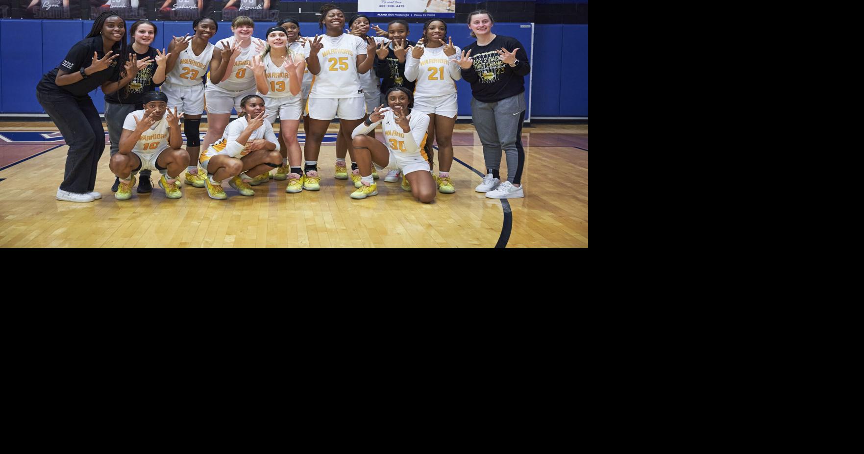 More than 30 photos from Monday's third-round battle between Frisco ...