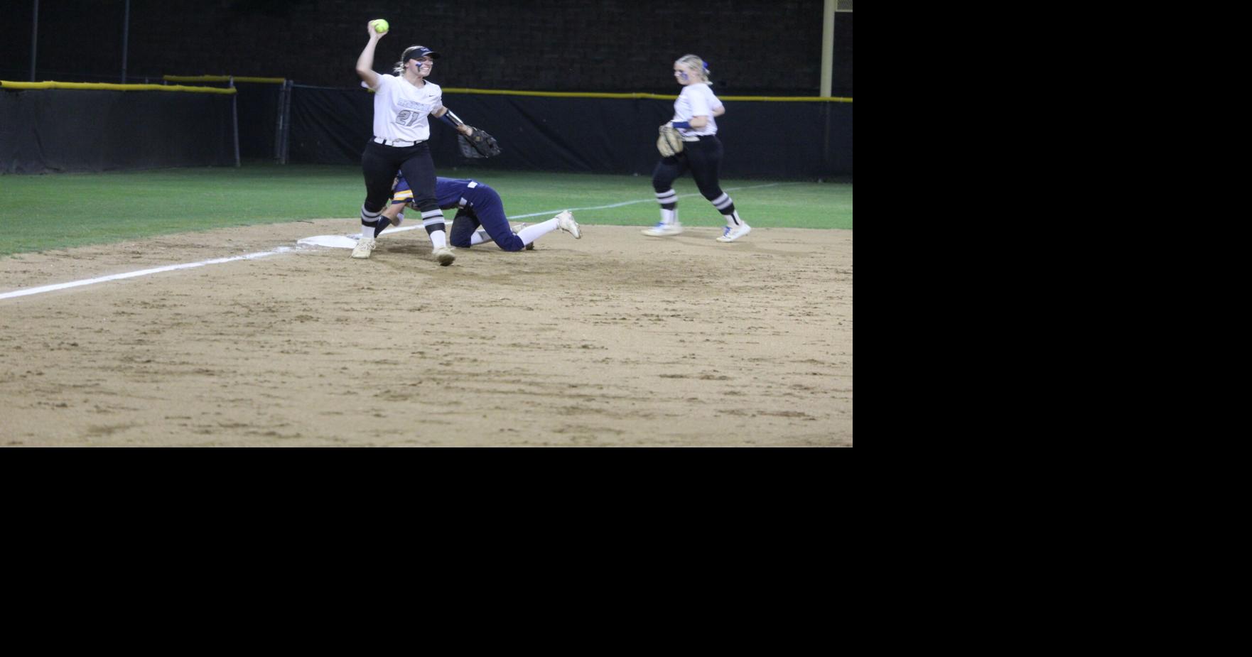 Hebron's Softball Team Wins Thrilling Quarterfinal Match | Carrollton ...