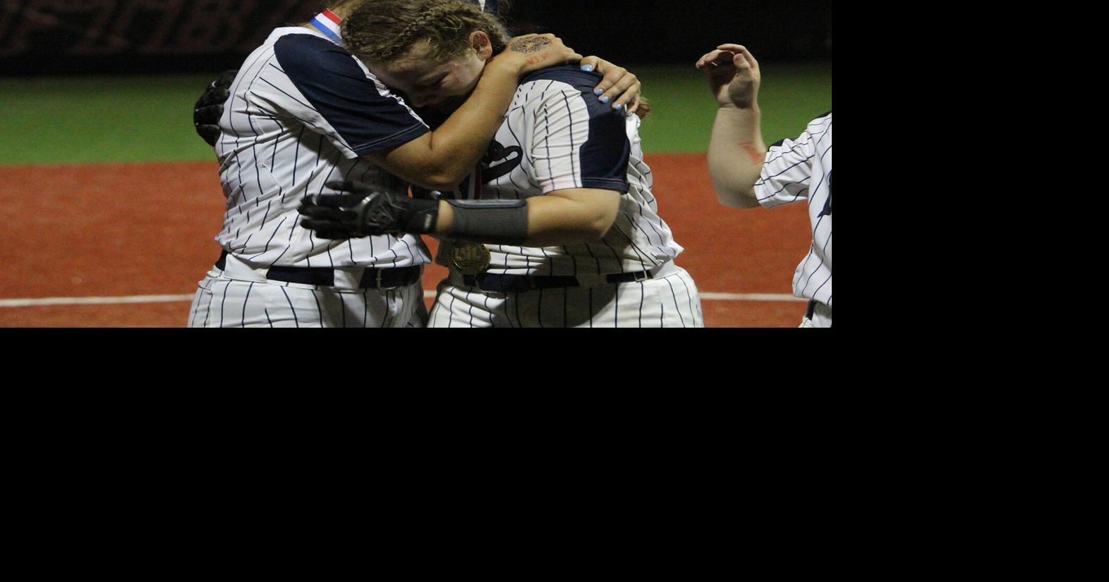 Timely hits elude Lady Jags late in state semifinal loss to Deer Park ...