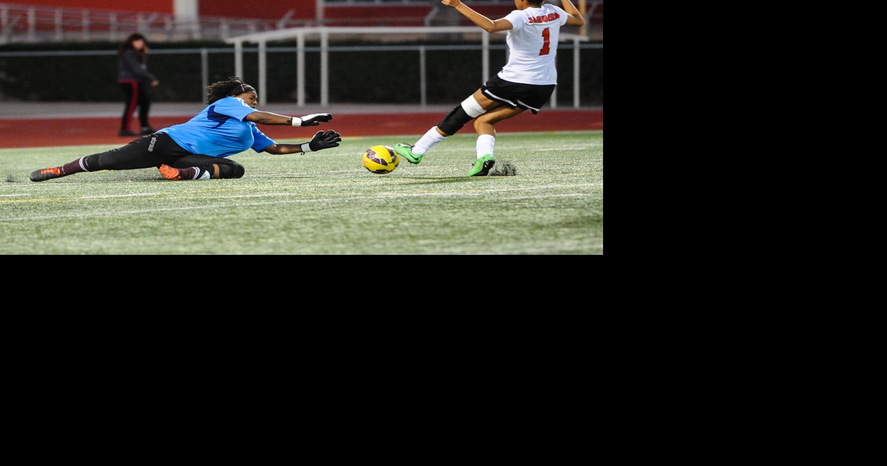 Skeeter girls soccer hopes to round into form, climb back into district ...