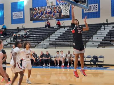 The Wright Stuff: Marcus continues impressive start with 62-47 win over ...