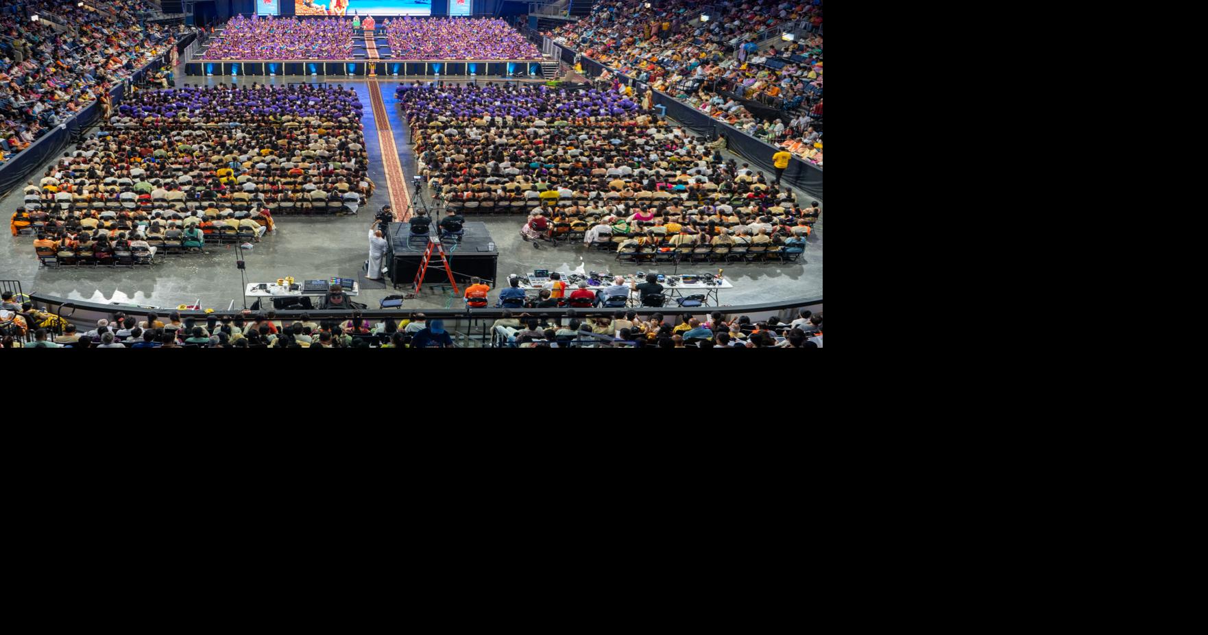 Thousands gather in Allen for Hindu scripture event | Allen American ...