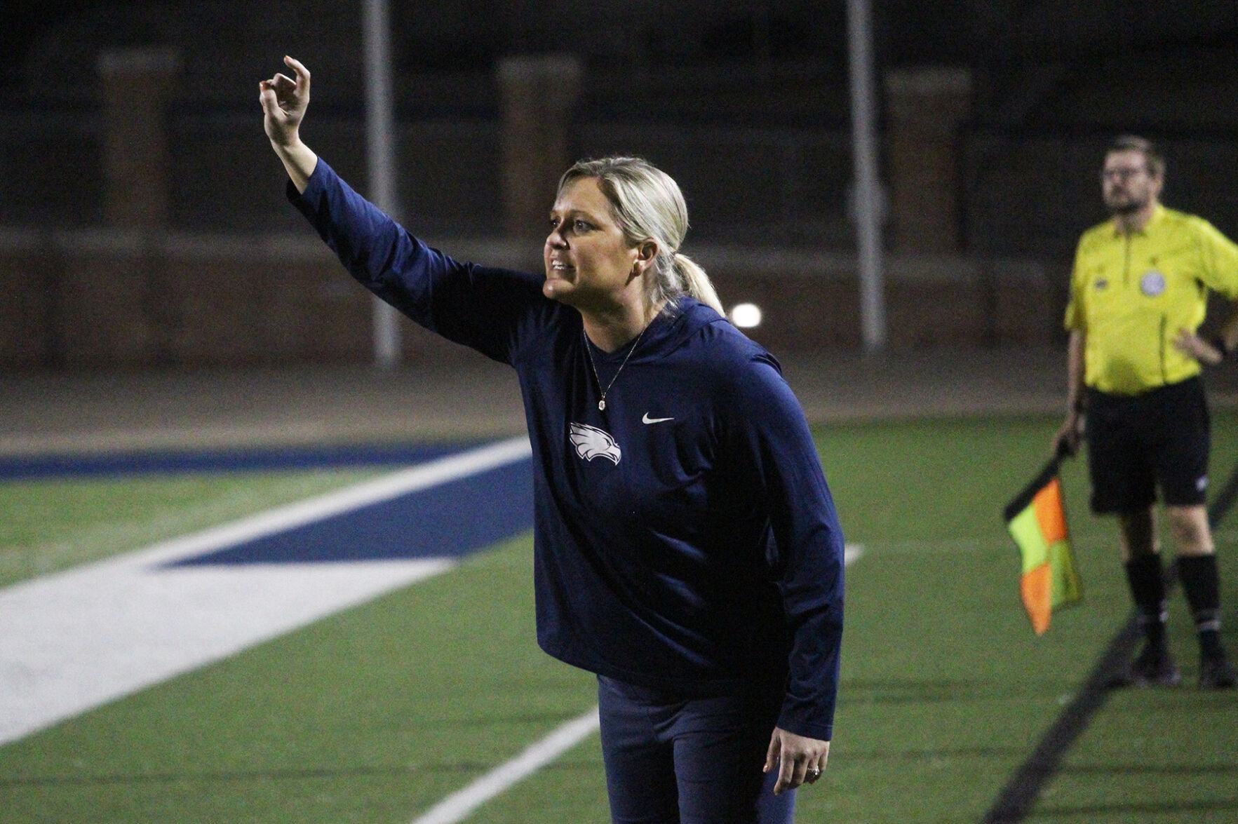 Allen's Kelly Thompson earns 300th career win during unbeaten season ...