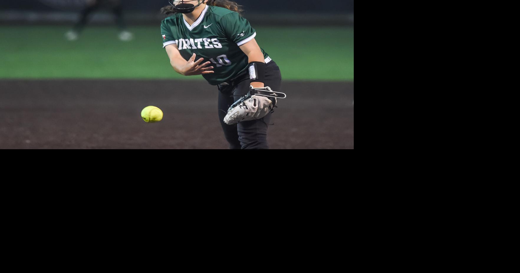 Softball: Poteet vs. Bryan Adams | | starlocalmedia.com