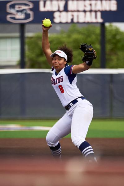 Mustangs, Eagles rewarded for playoff seasons on 9-6A all-district ...